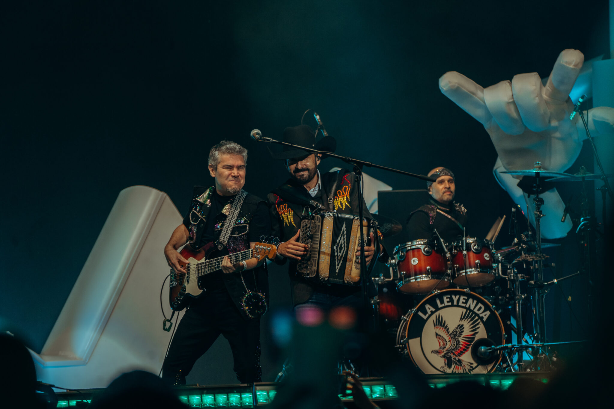 Grupo La Leyenda lo hace de nuevo - Identidad Grupera