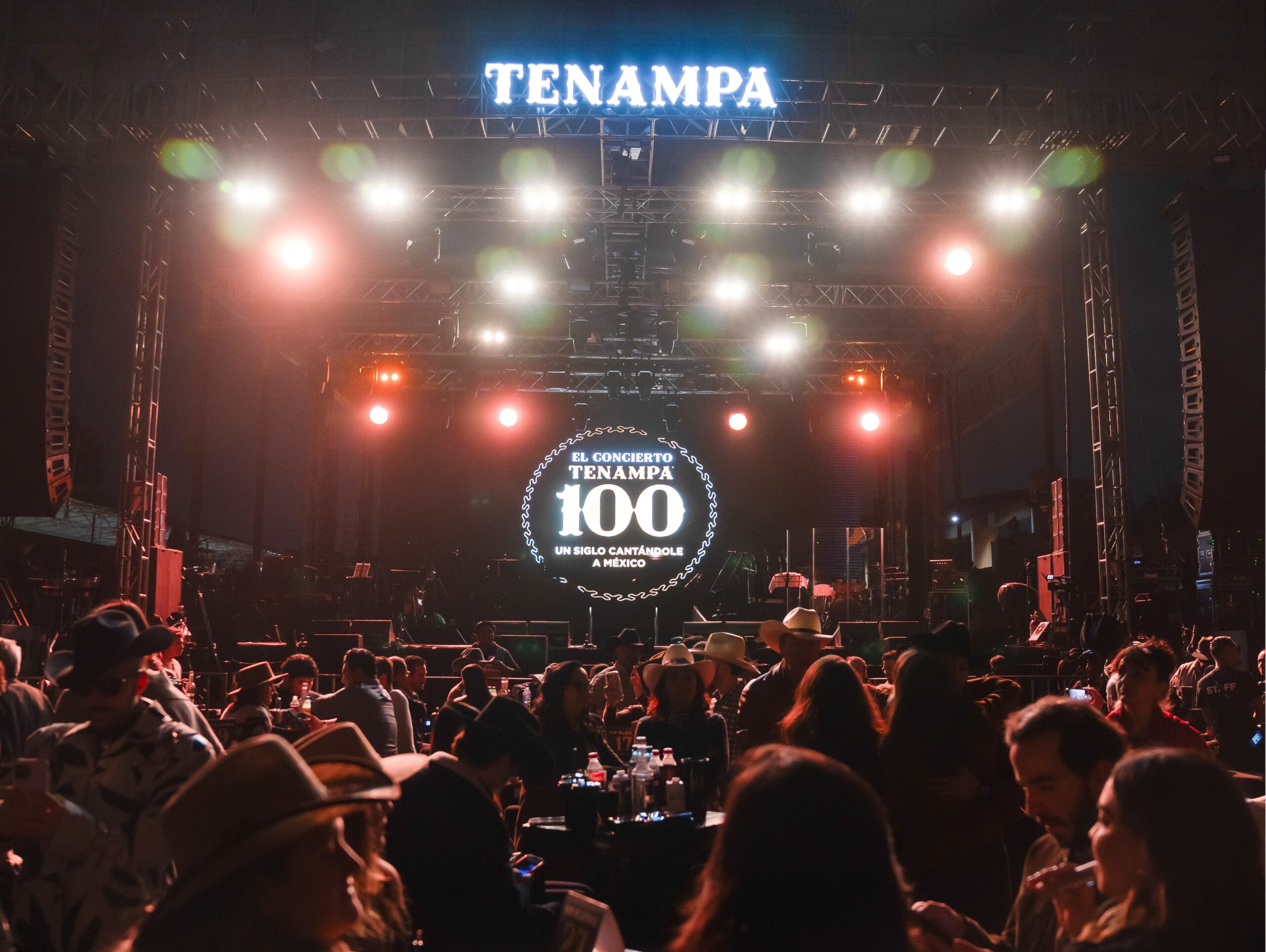 Tenampa 100: Un siglo cantándole a México - Identidad Grupera